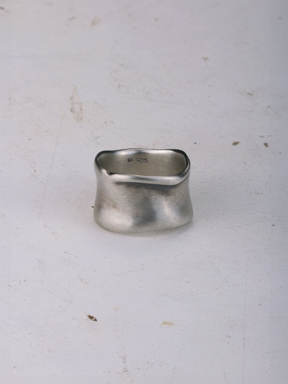 Organic Shape Ring – RAWJE